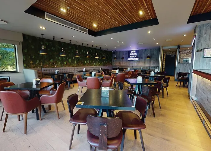 VILLAGE HOTEL NOTTINGHAM