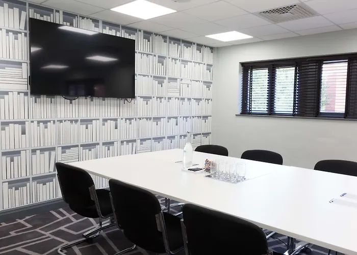 VILLAGE HOTEL NOTTINGHAM