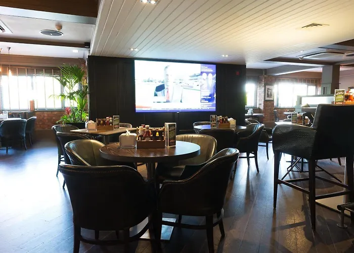 VILLAGE HOTEL NOTTINGHAM